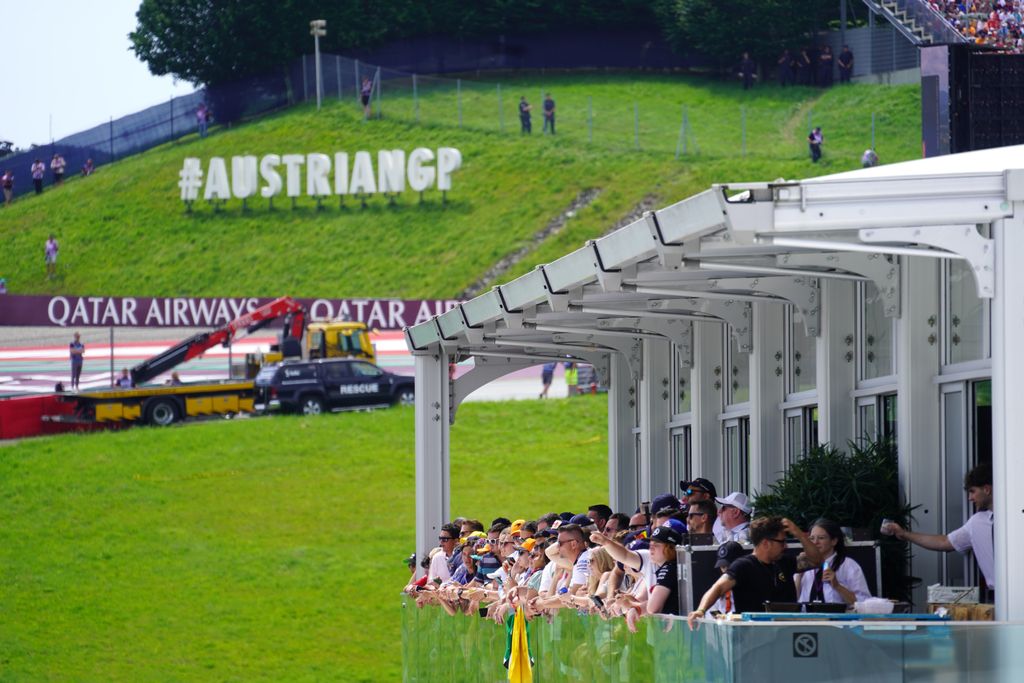 F1 Experiences | The Ultimate F1 Packages - P1 Travel